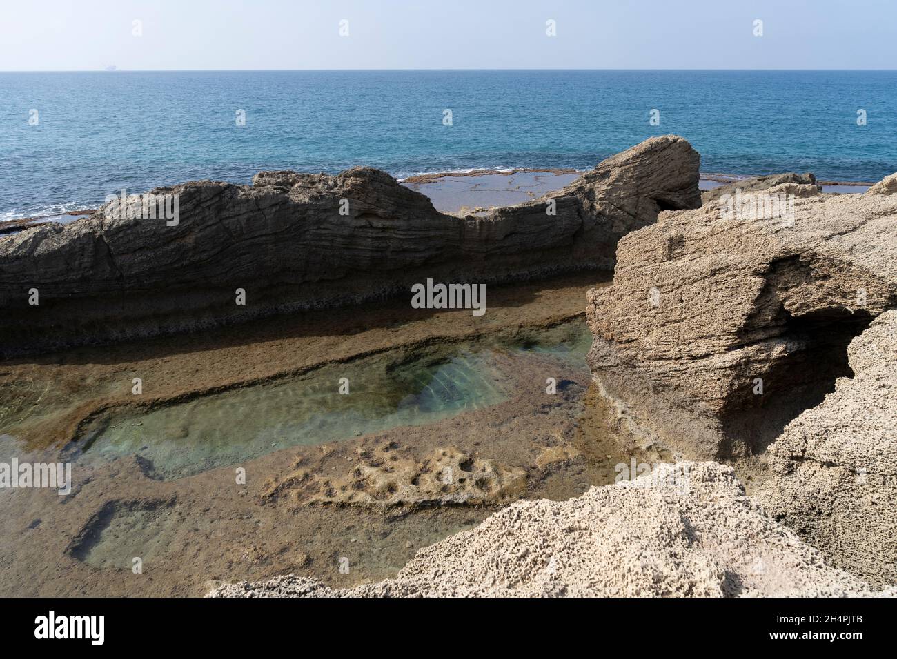 Tel Dor National Site An ancient port on Dor Beach Stock Photo - Alamy