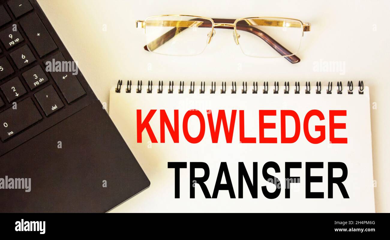 Knowledge transfer hi-res stock photography and images - Alamy