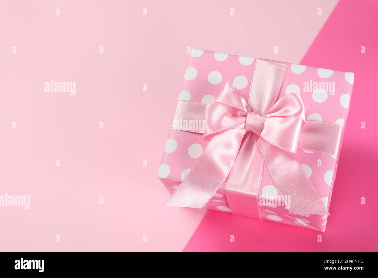 Two blue shopping gift hi-res stock photography and images - Alamy