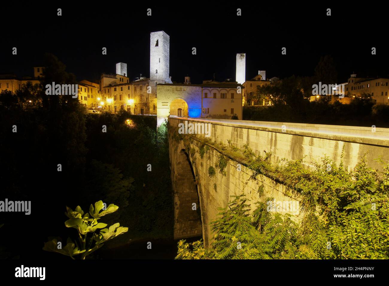 Solesta bridge hi-res stock photography and images - Alamy