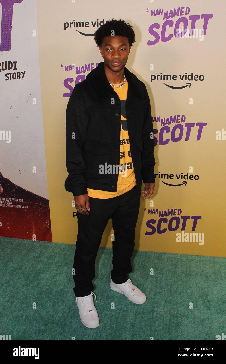 Los Angeles, USA. 03rd Nov, 2021. Jonathan Daviss arrives at the ...