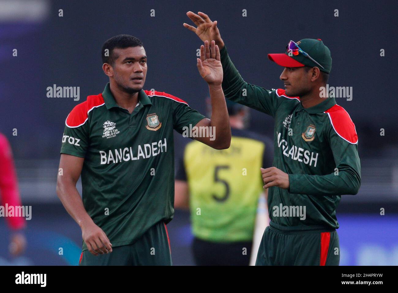 Aaron finch t20 world cup hi-res stock photography and images - Alamy