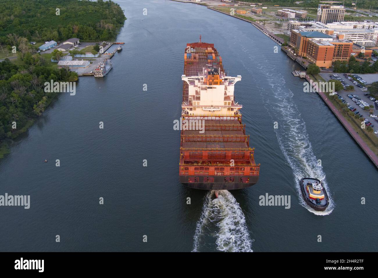 Port of savannah aerial hi-res stock photography and images - Alamy