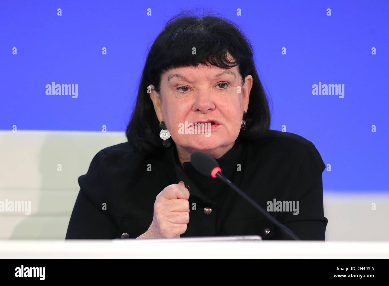 SHARAN BURROW, 2021 Stock Photo - Alamy