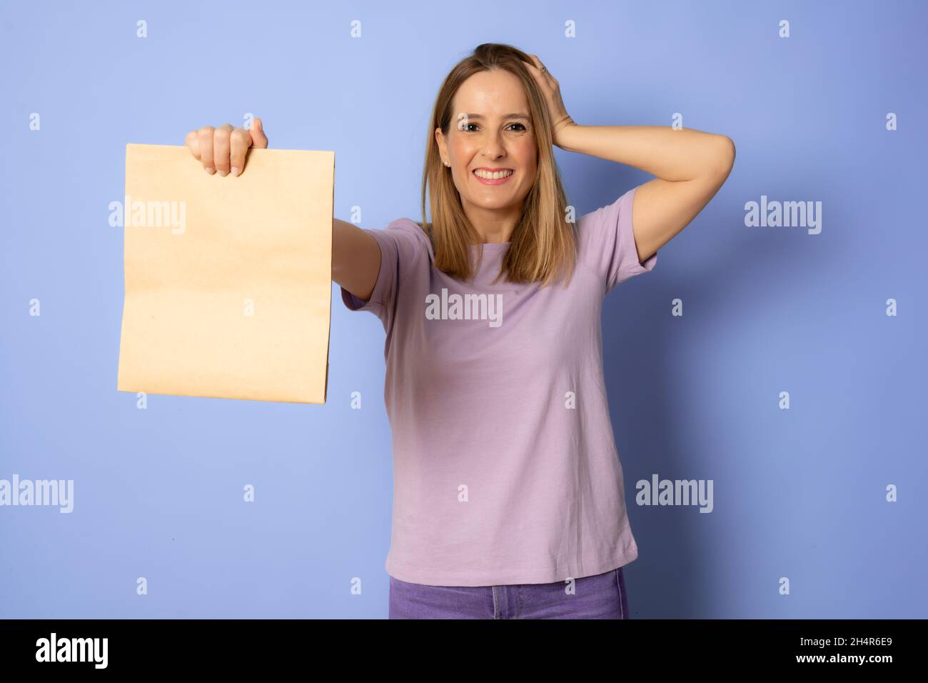 Close up Portrait young beautiful attractive woman smiling with ...