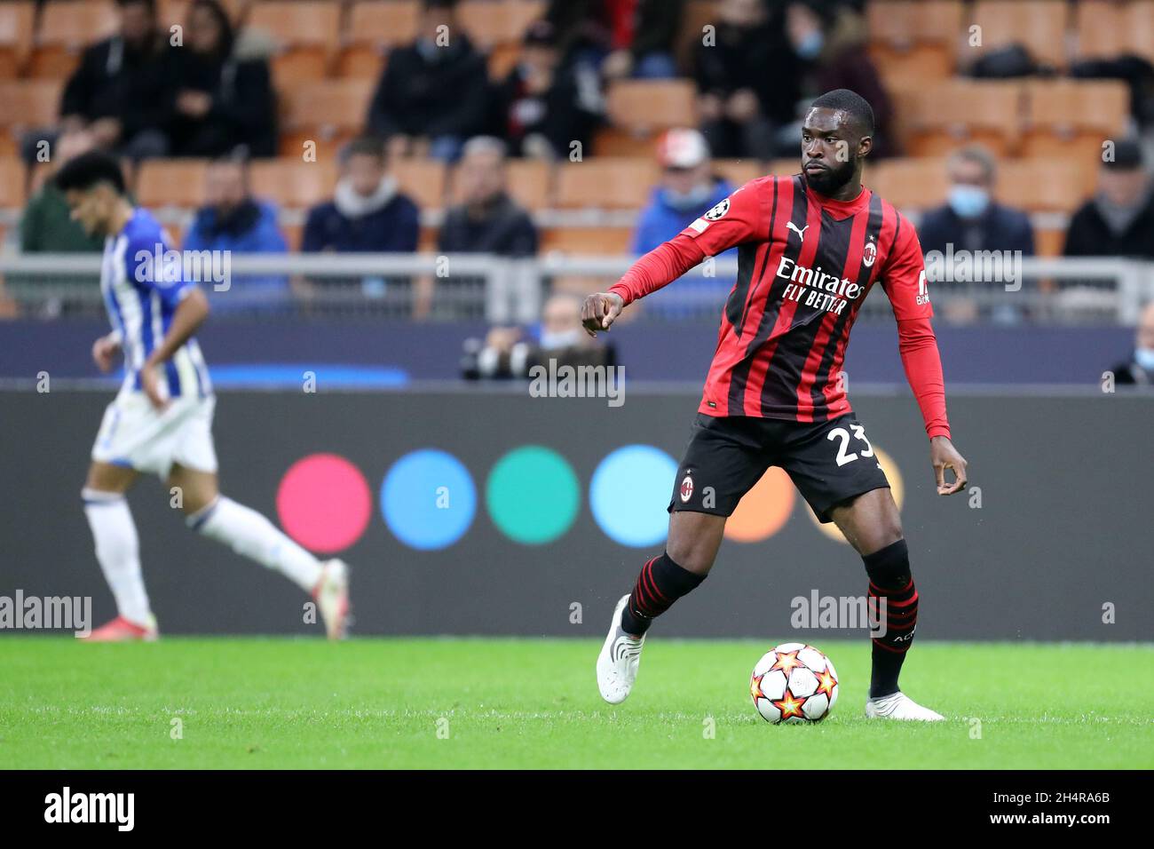 Fikayo tomori champions league hi-res stock photography and images - Alamy
