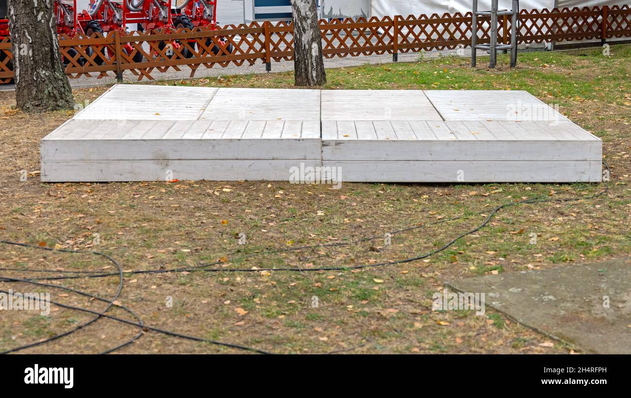 Empty Wooden Stage Boards in City Park Stock Photo - Alamy