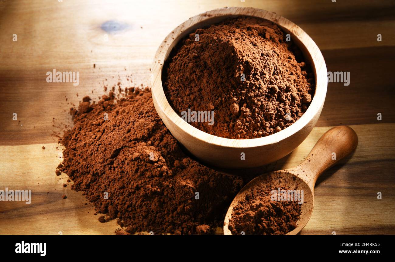 Cocoa processing hi-res stock photography and images - Alamy