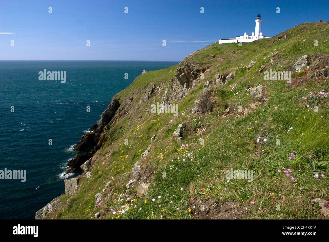 Lighthouse tower scotland lighthouse hi-res stock photography and ...