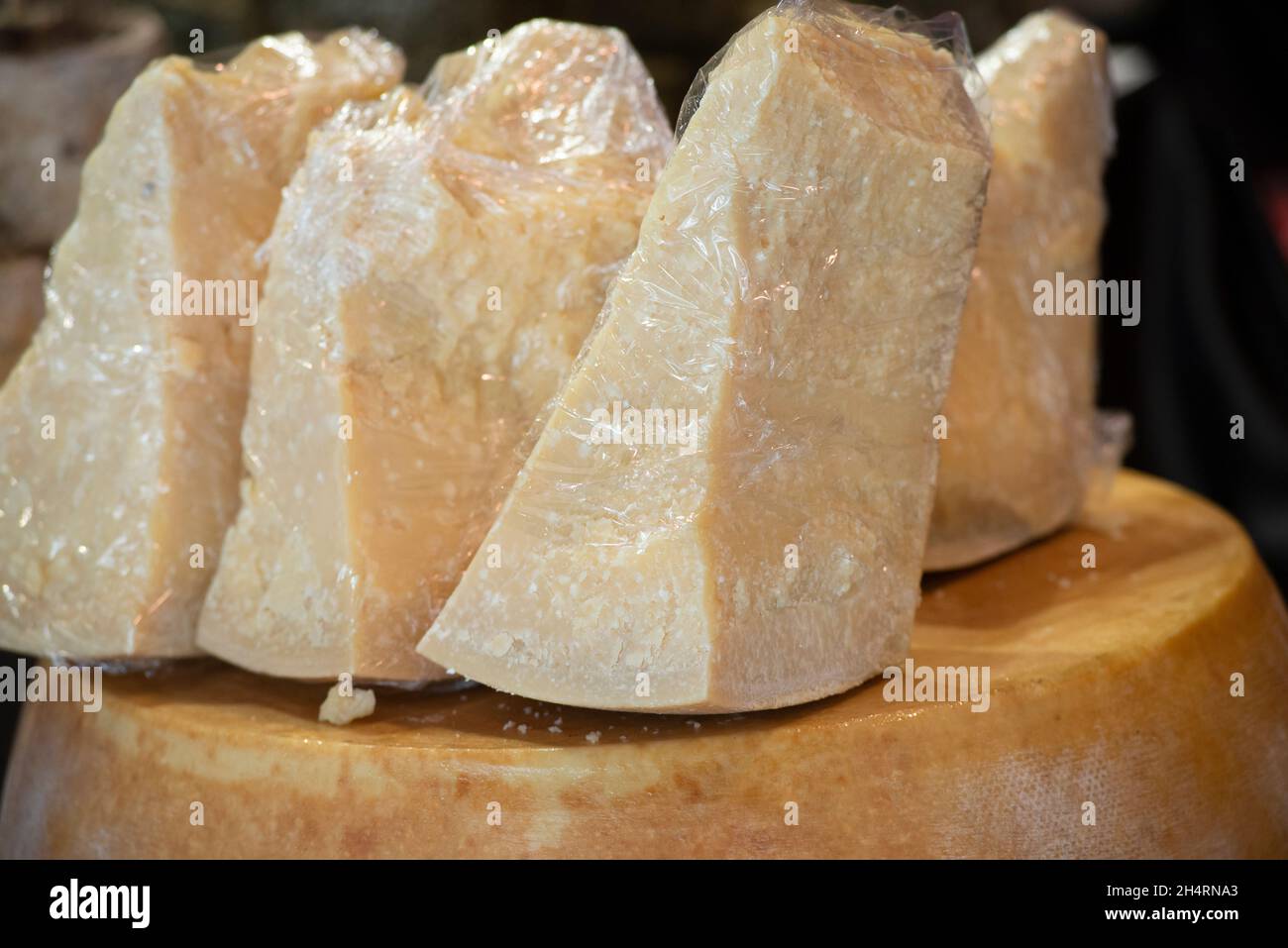 Cheese plastic wrap hi-res stock photography and images - Alamy
