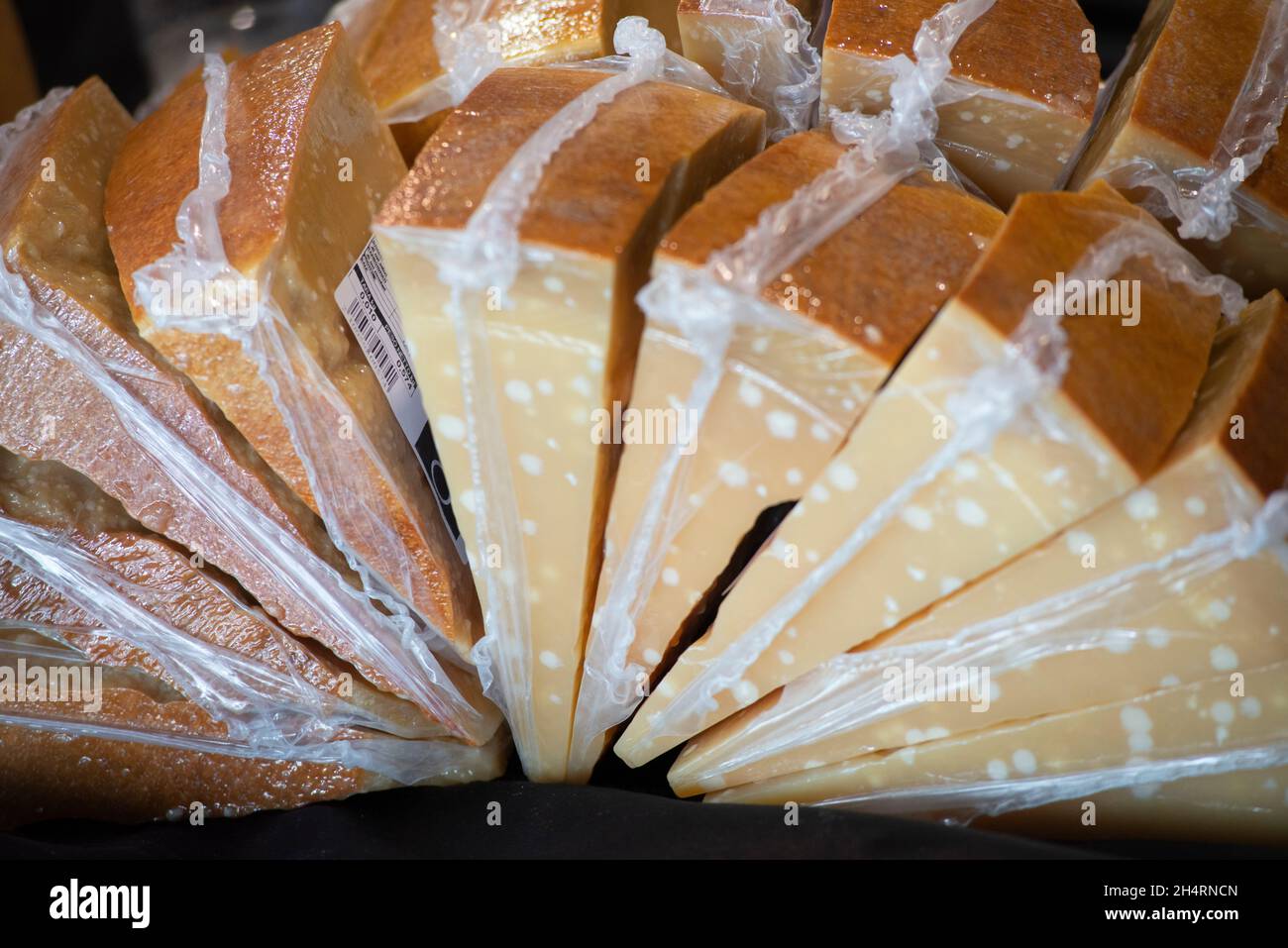 Cheese plastic wrap hi-res stock photography and images - Alamy