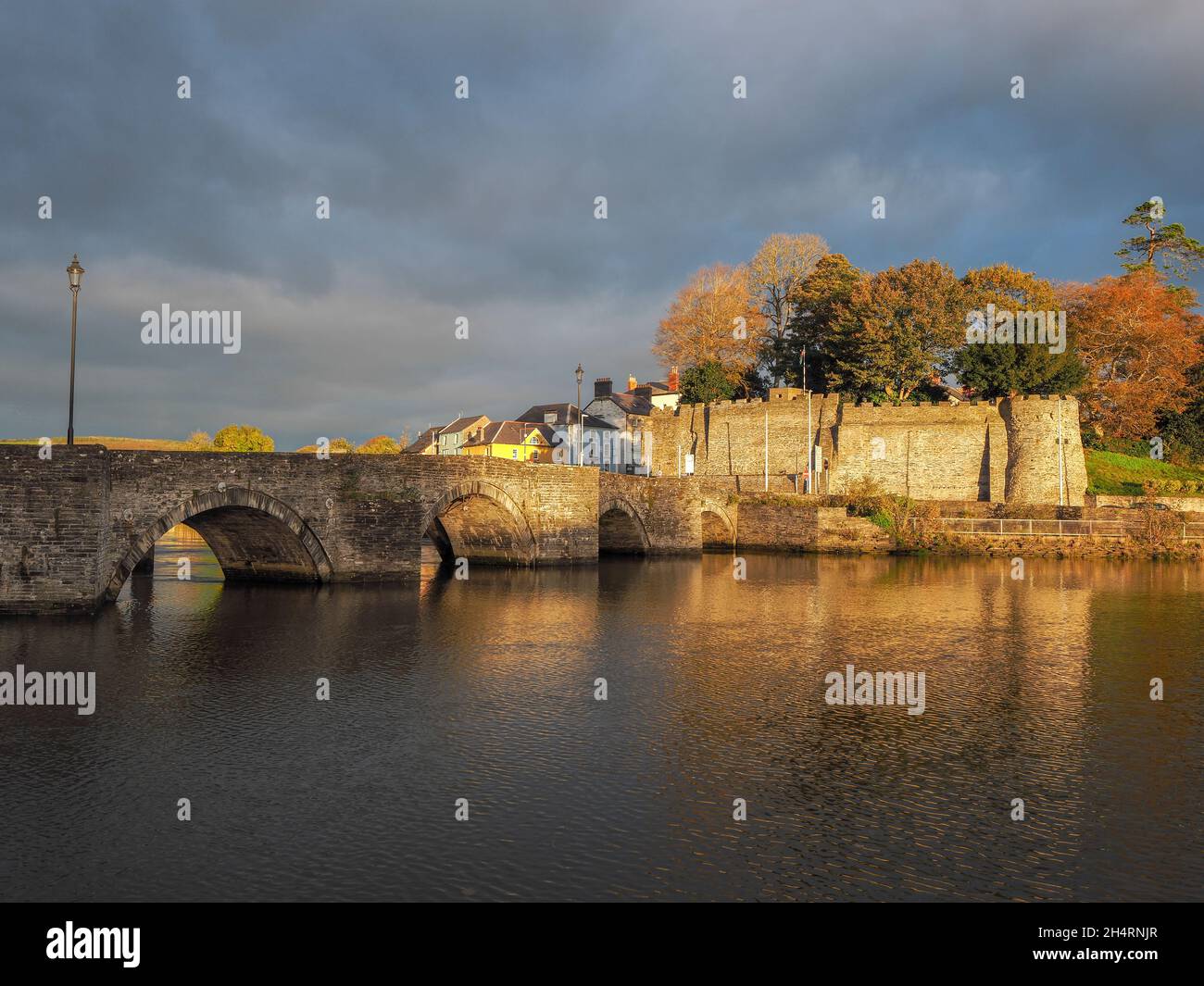 Cardigan castle hi-res stock photography and images - Alamy