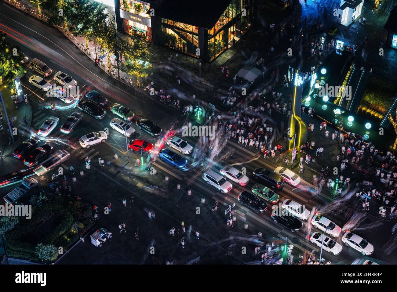 Aerial view crowd 2021 hi-res stock photography and images - Alamy