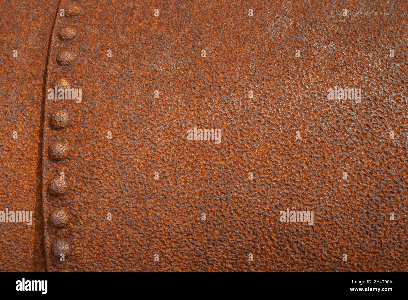 Rusty rivets hi-res stock photography and images - Alamy