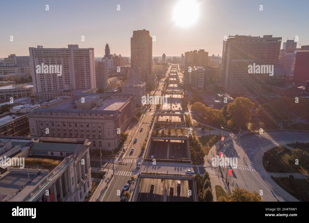 Vine St Expressway and Top View of Downtown Skyline Philadelphia USA ...