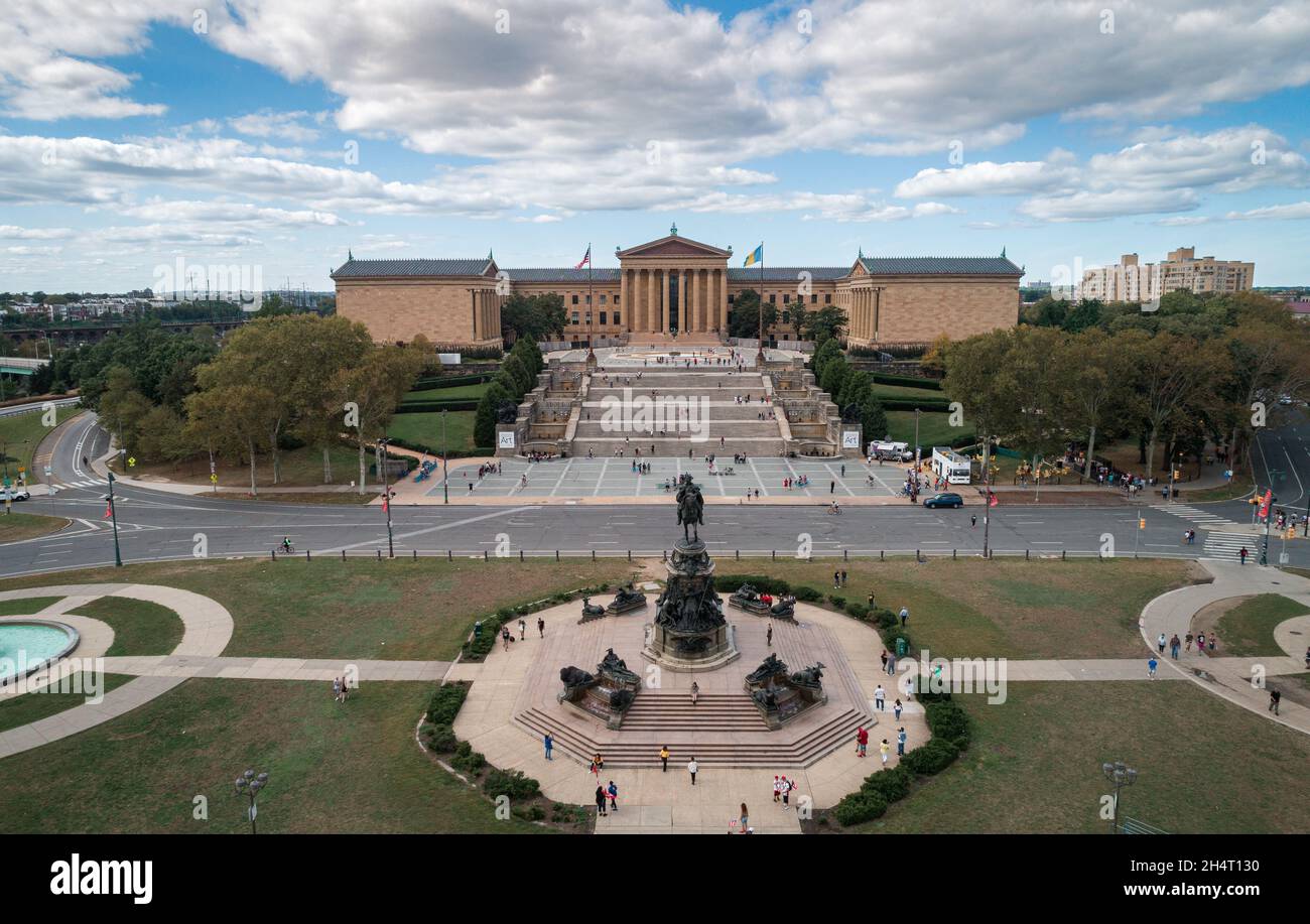 The Philadelphia Pennsylvania Museum of Art. Washington Monument ...