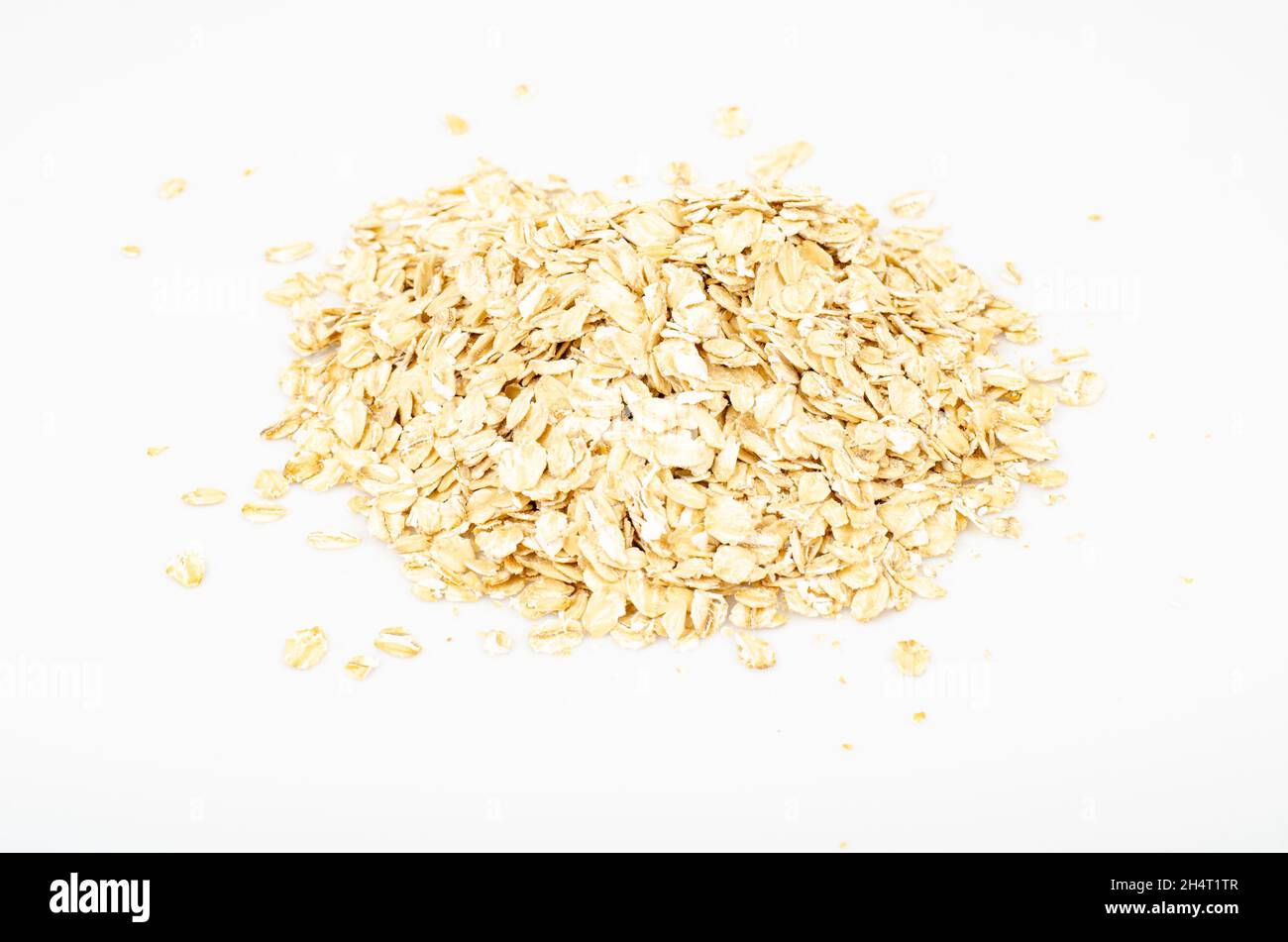 Pile of oatmeal isolated on white background. Healthy eating. Studio ...