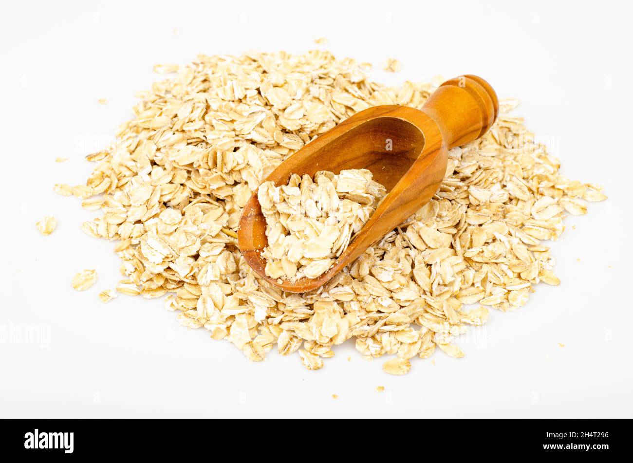 Pile of oatmeal isolated on white background. Healthy eating. Studio ...