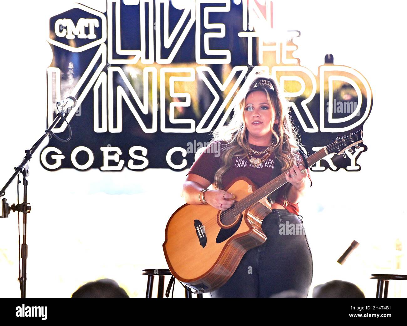 Performs during here Cut Out Stock Images & Pictures - Alamy