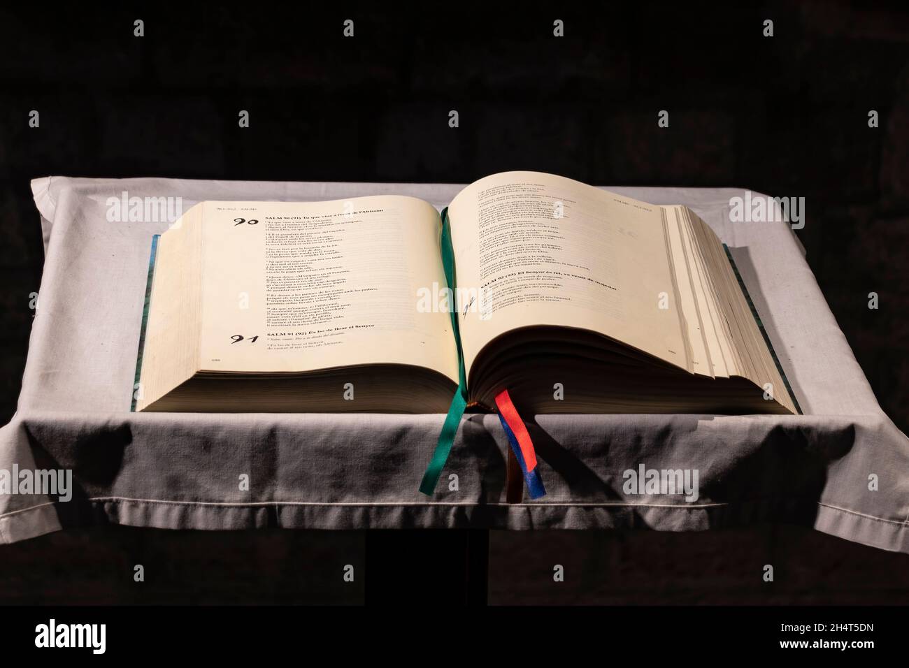 Bible open holy open hi-res stock photography and images - Alamy