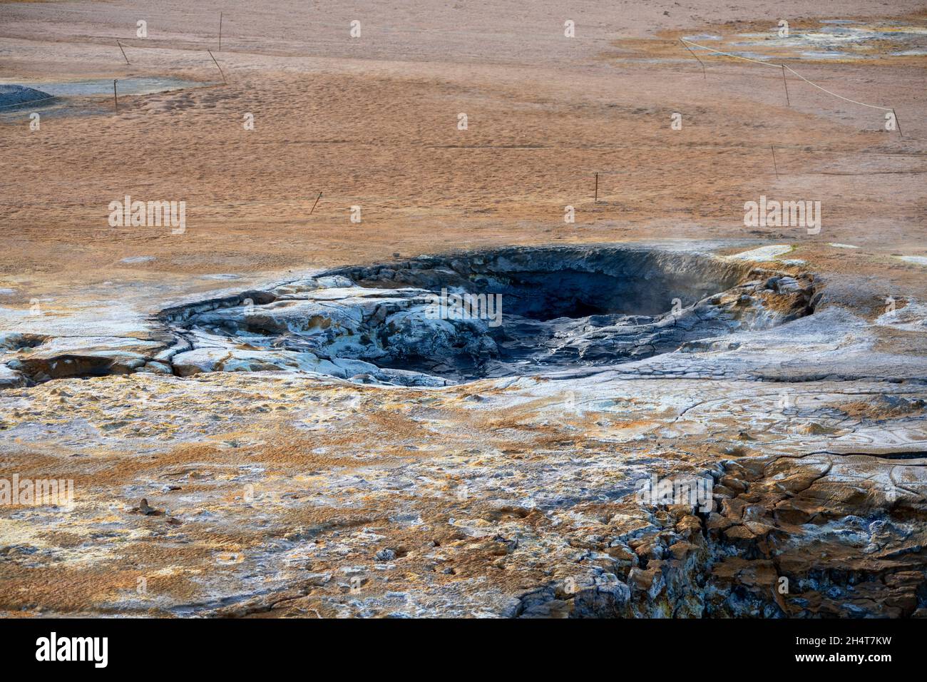 Landscape Mt. Námafjall steaming Fumaroles boiling mud pit Diamond ...