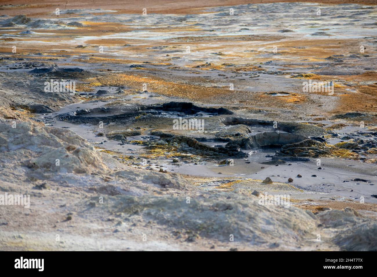 Landscape at Mt. Námafjall Fumaroles boiling mud pit Diamond Circle ...