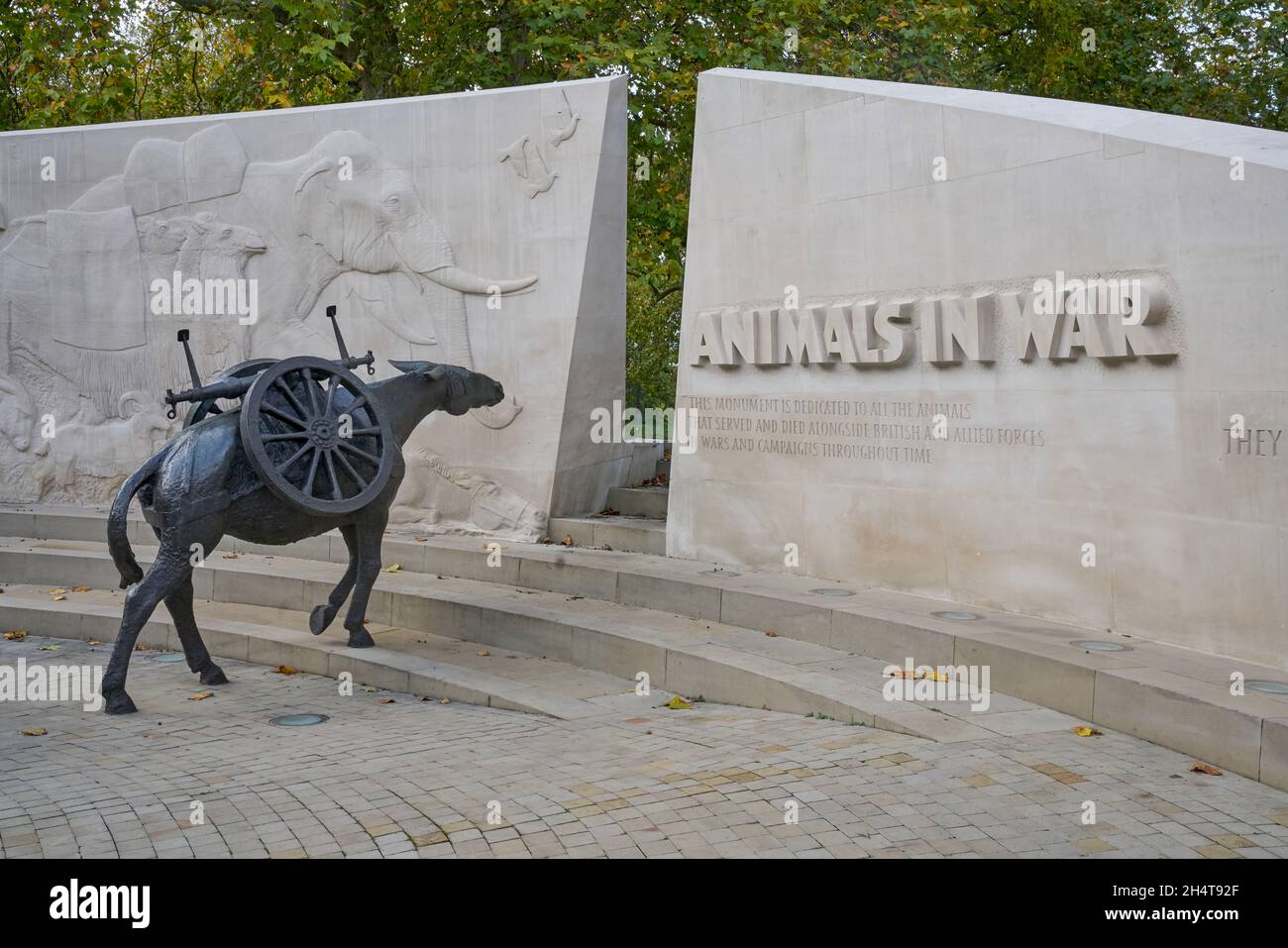 Animals in war memorial Stock Photo - Alamy