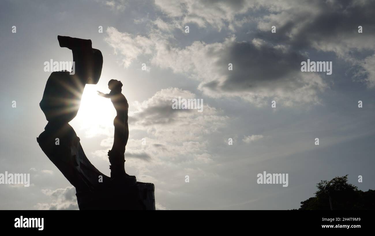 Oblation statue in UPLB Open University Stock Photo - Alamy