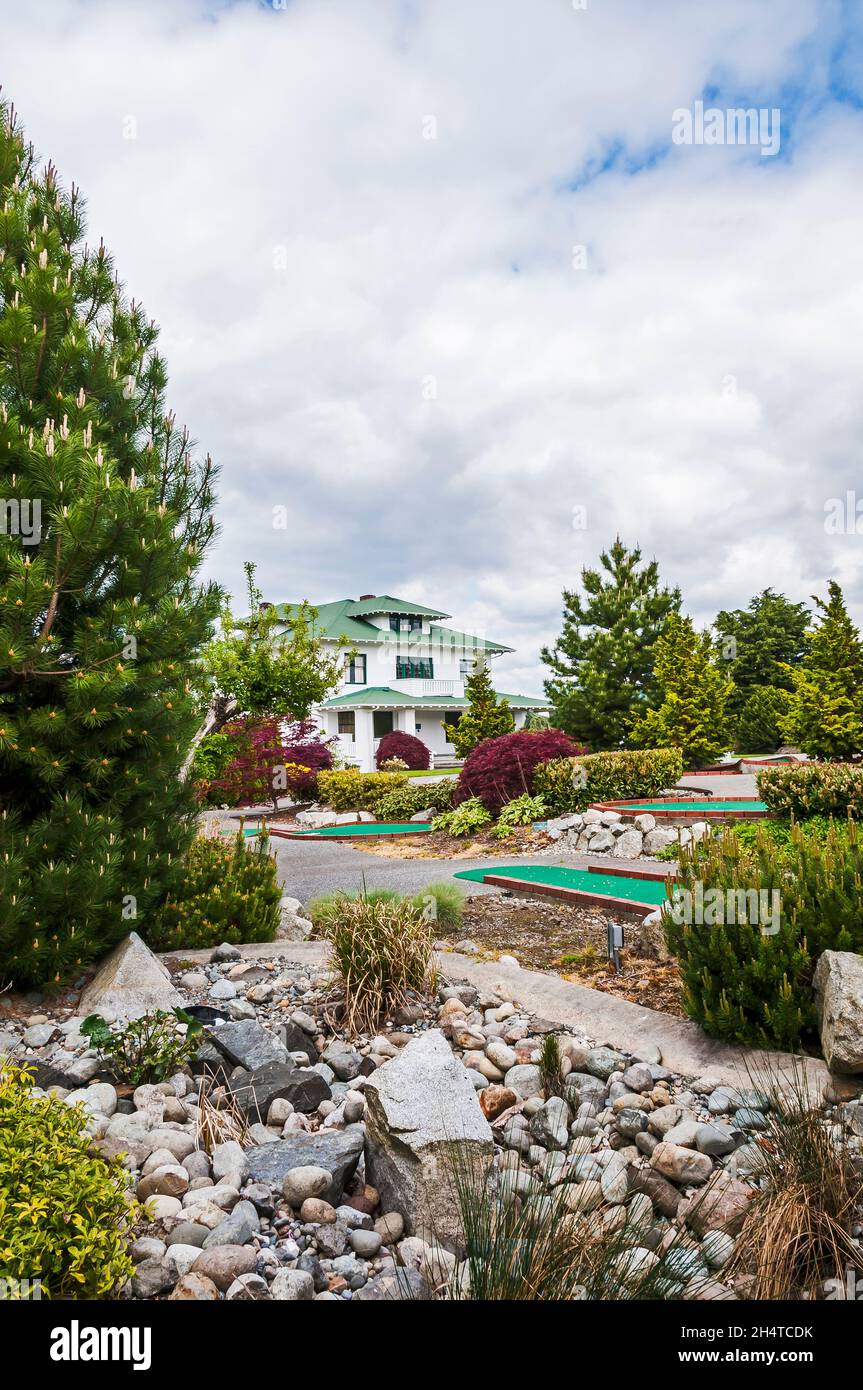 Olson Mansion and Golf Course in Lake Wilderness, Washington Stock ...