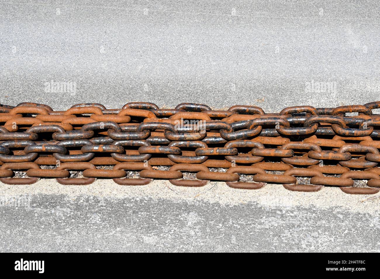 Heavy iron chains with rusted surface. No people. Copy space Stock ...