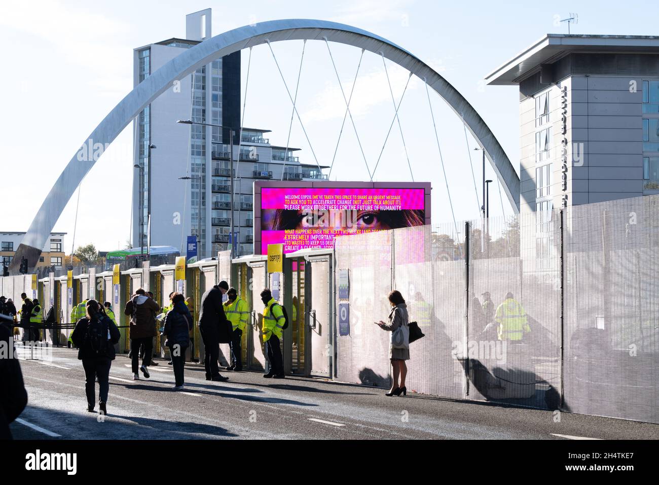 Cop26 security fencing hi-res stock photography and images - Alamy