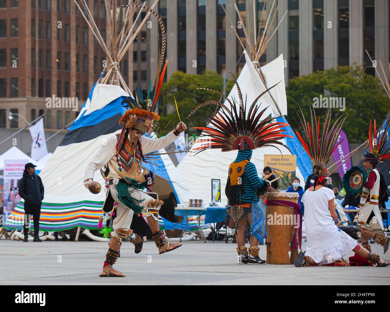 Indigenous legacy gathering hi-res stock photography and images - Alamy