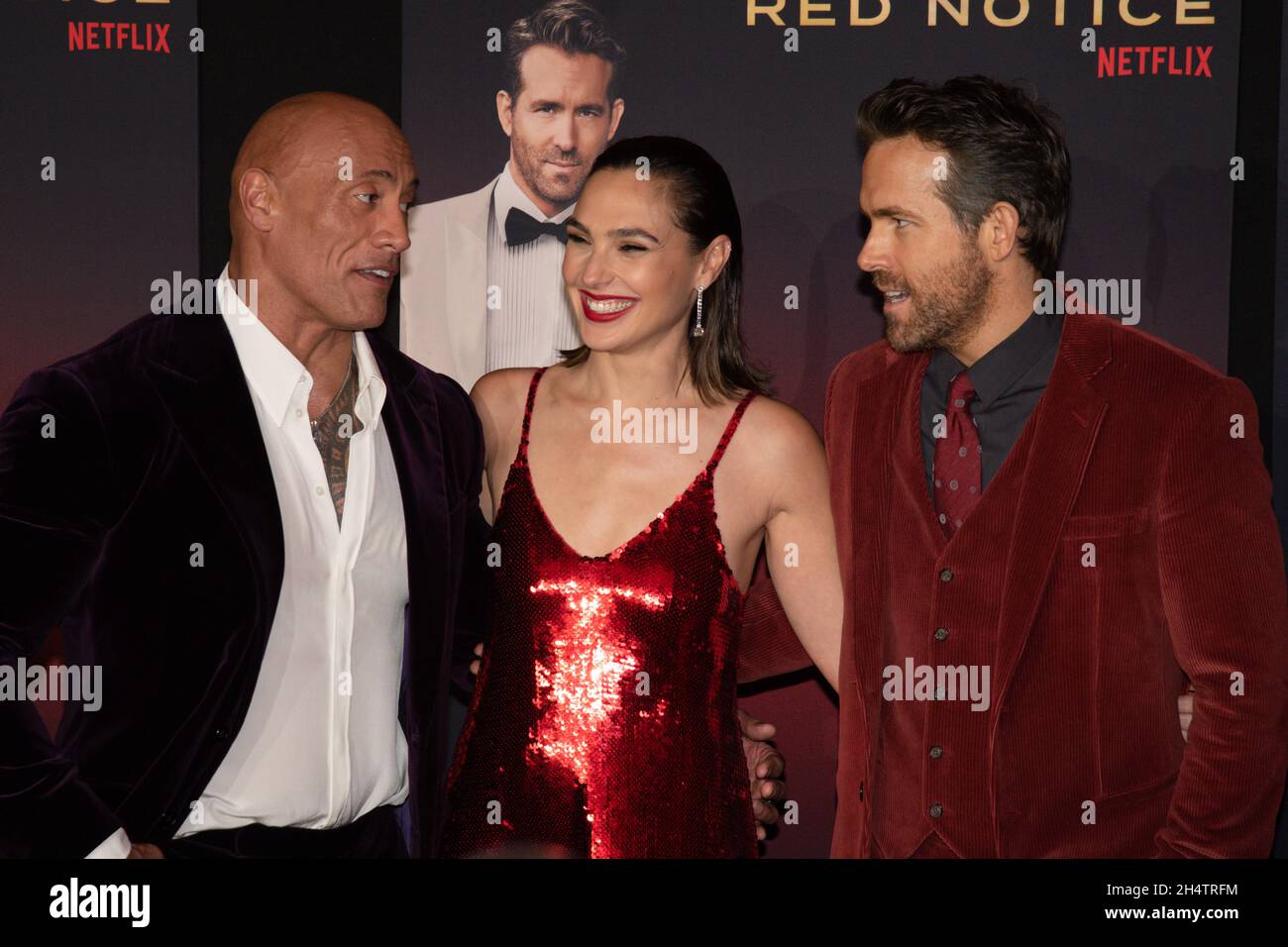 03 November 2021 - Los Angeles, California - Dwayne Johnson, Gal Gadot ...