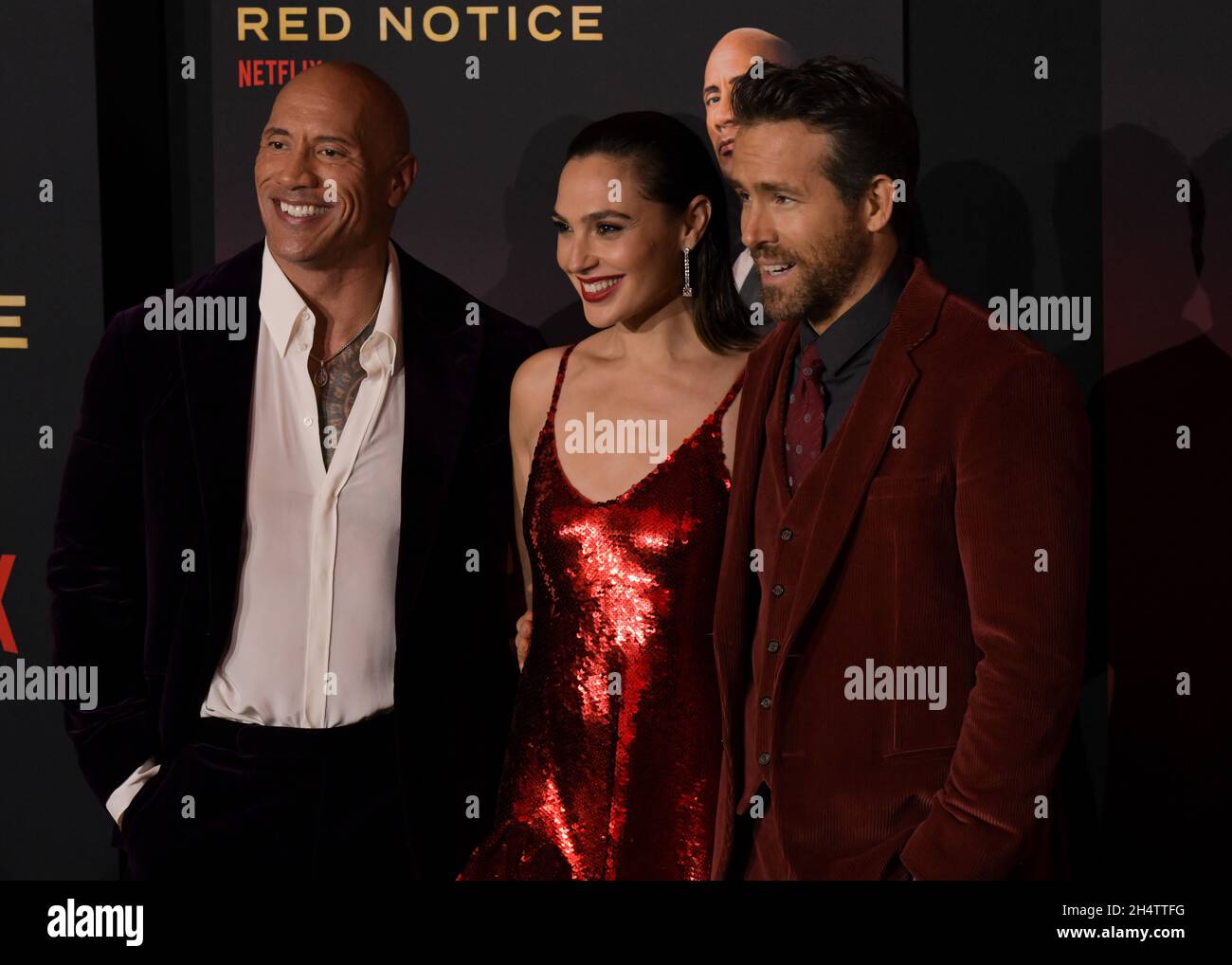 03 November 2021 - Los Angeles, California - Dwayne Johnson, Gal Gadot ...