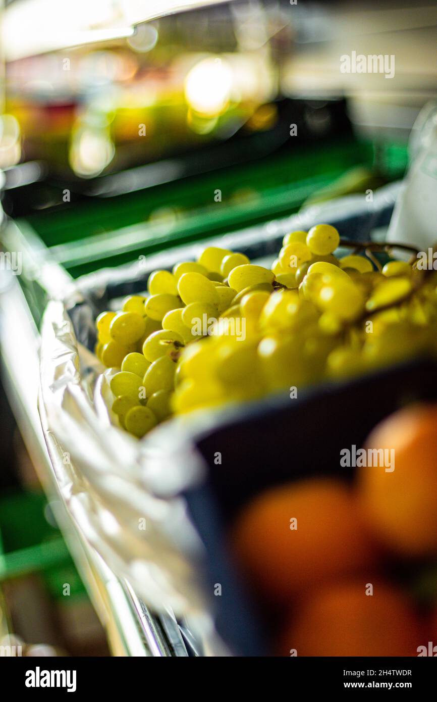Small green fruits hi-res stock photography and images - Alamy