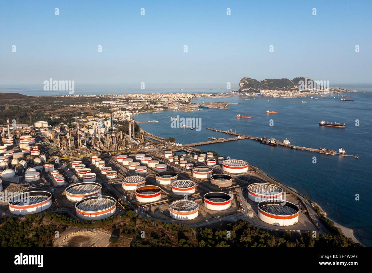 San roque refinery hi-res stock photography and images - Alamy