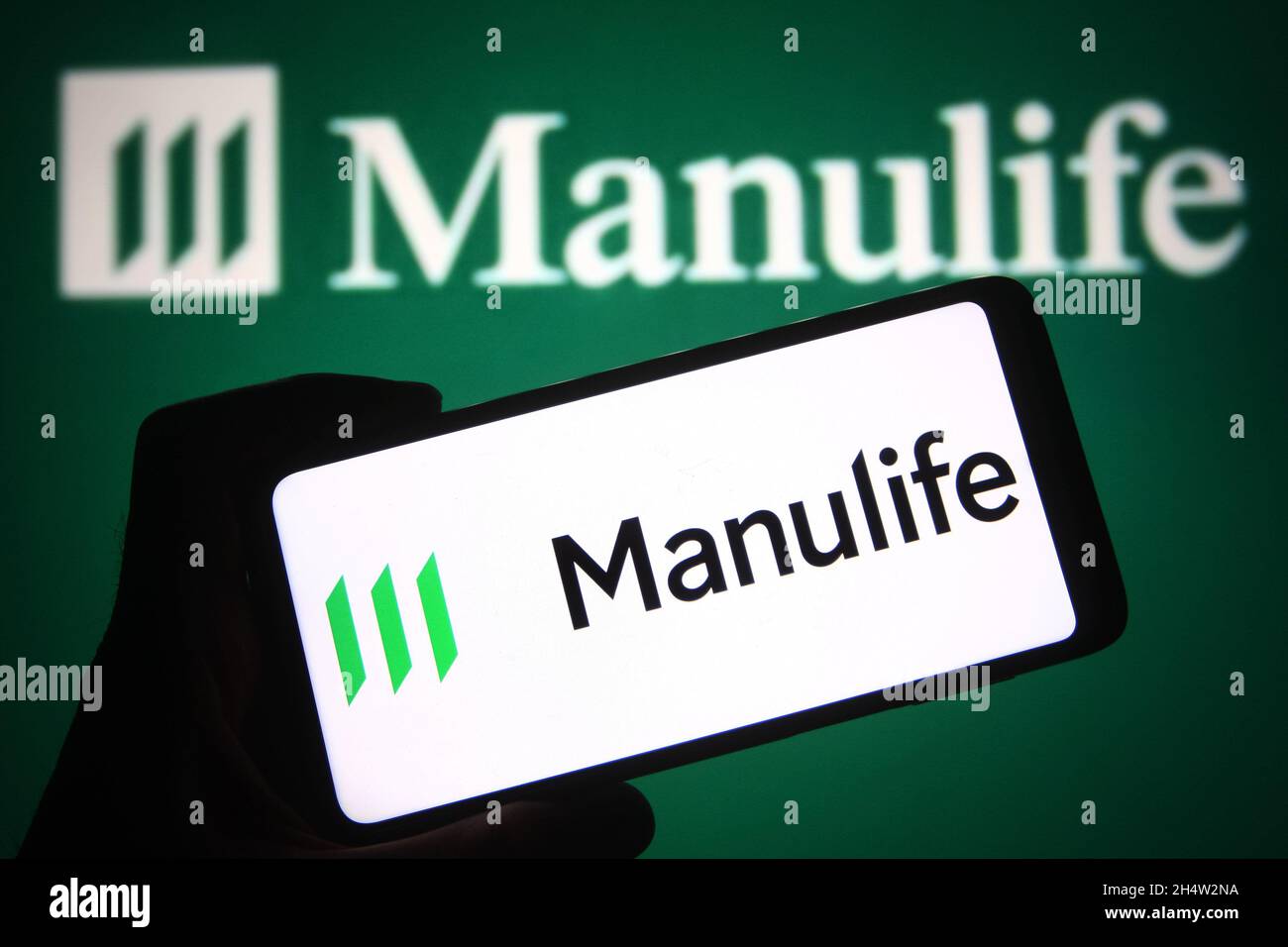 In this photo illustration a Manulife Financial Corporation (Financière ...