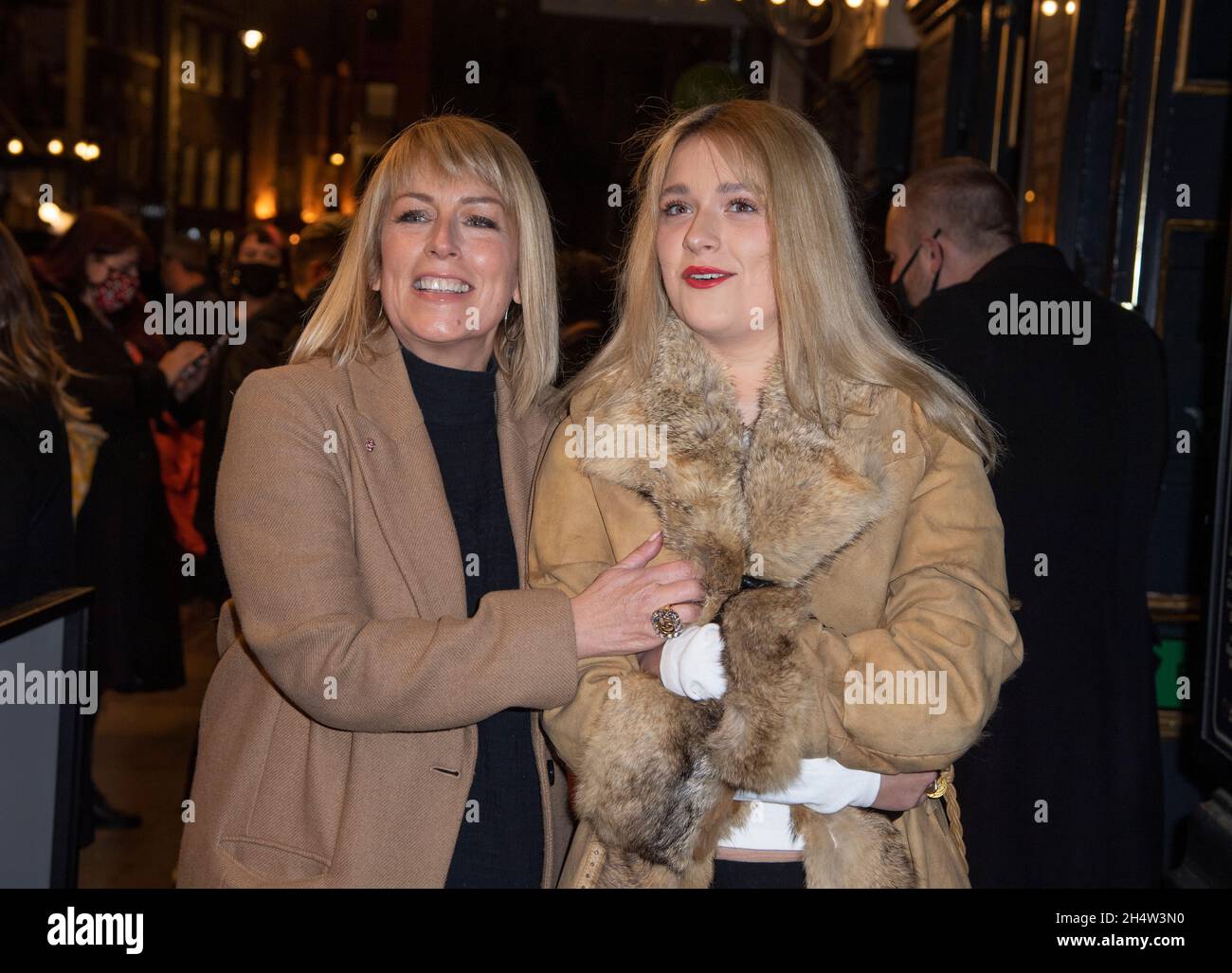 Fay ripley and daughter hi-res stock photography and images - Alamy