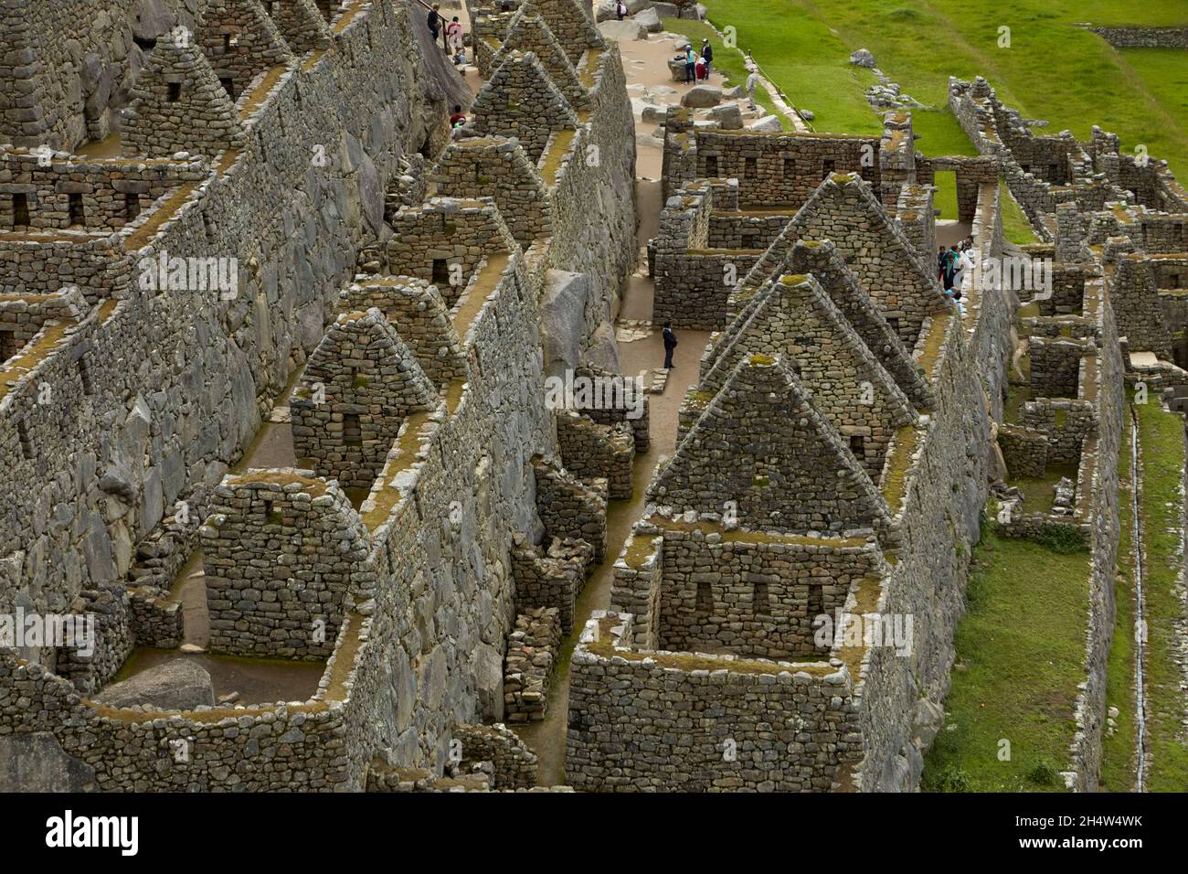 Houses at Machu Picchu 15th century Inca ruins (World Heritage Site ...