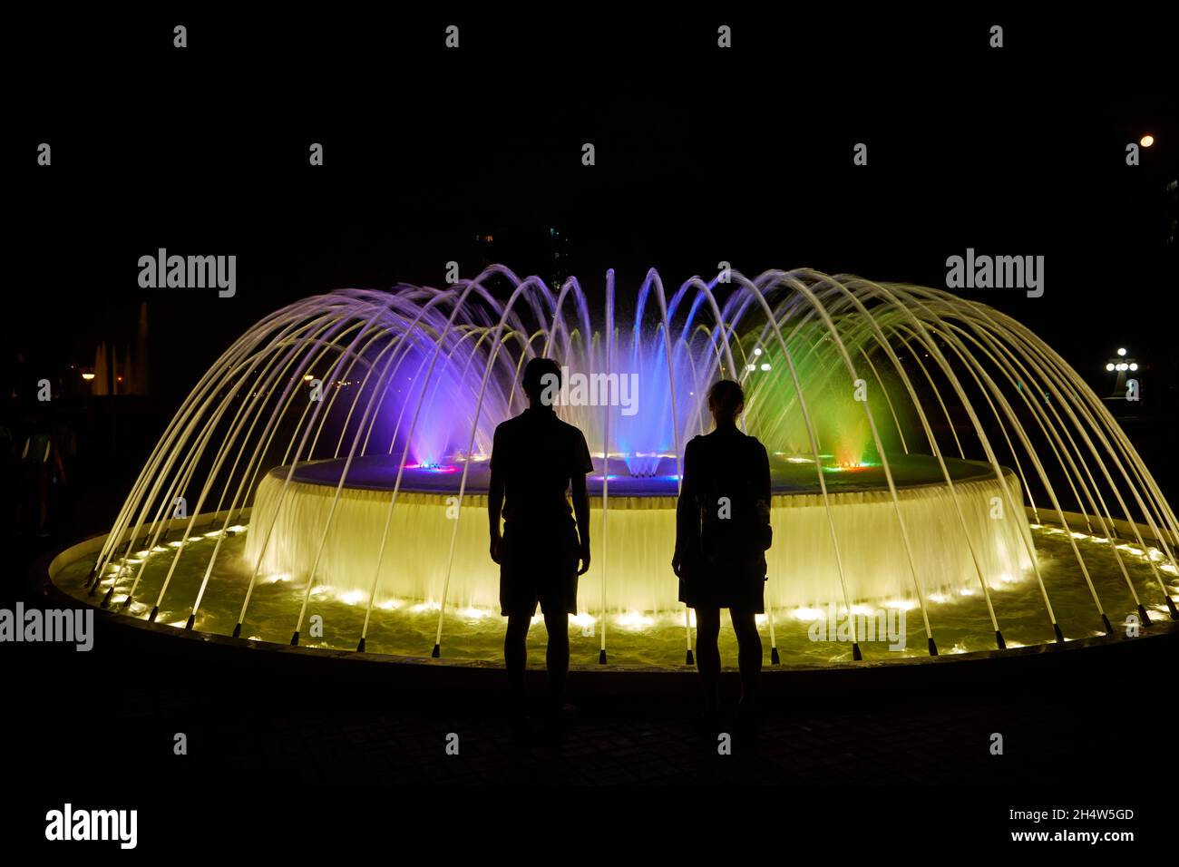 Fuente de la ilusion hi-res stock photography and images - Alamy