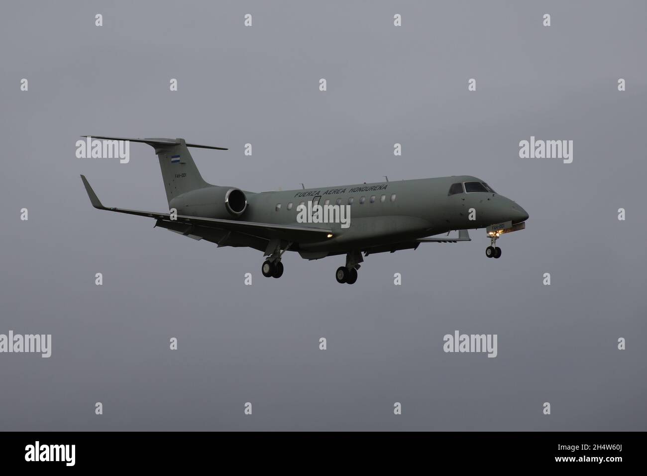 FAH-001, an Embraer Legacy 600 operated by the Honduran Air Force ...