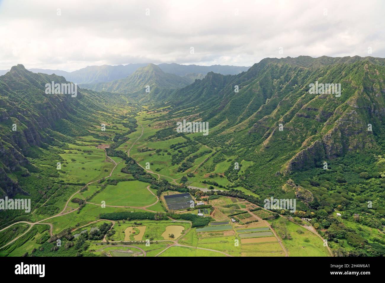 Ka'a'awa valley hi-res stock photography and images - Alamy