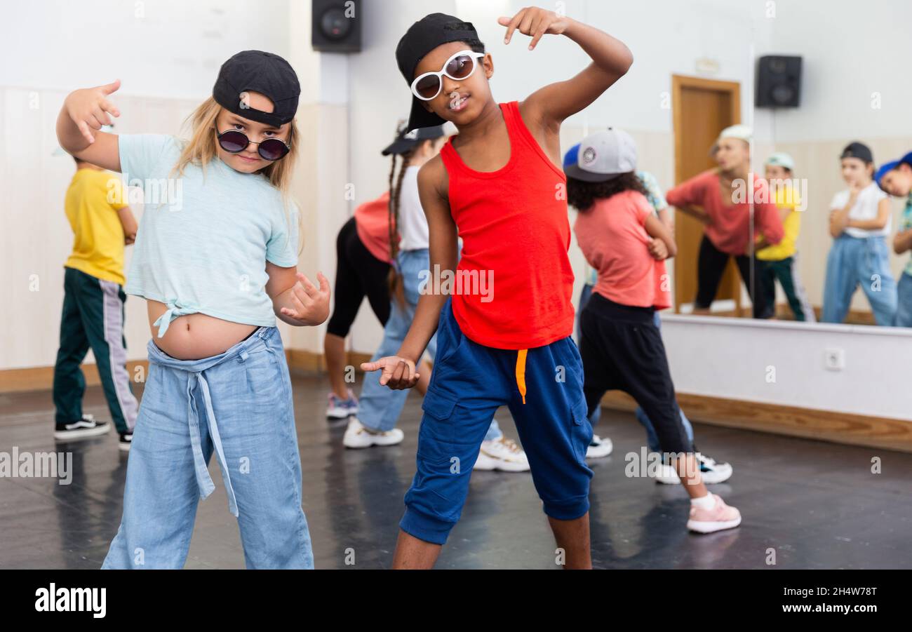Kids hip hop dancers posing at studio Stock Photo - Alamy