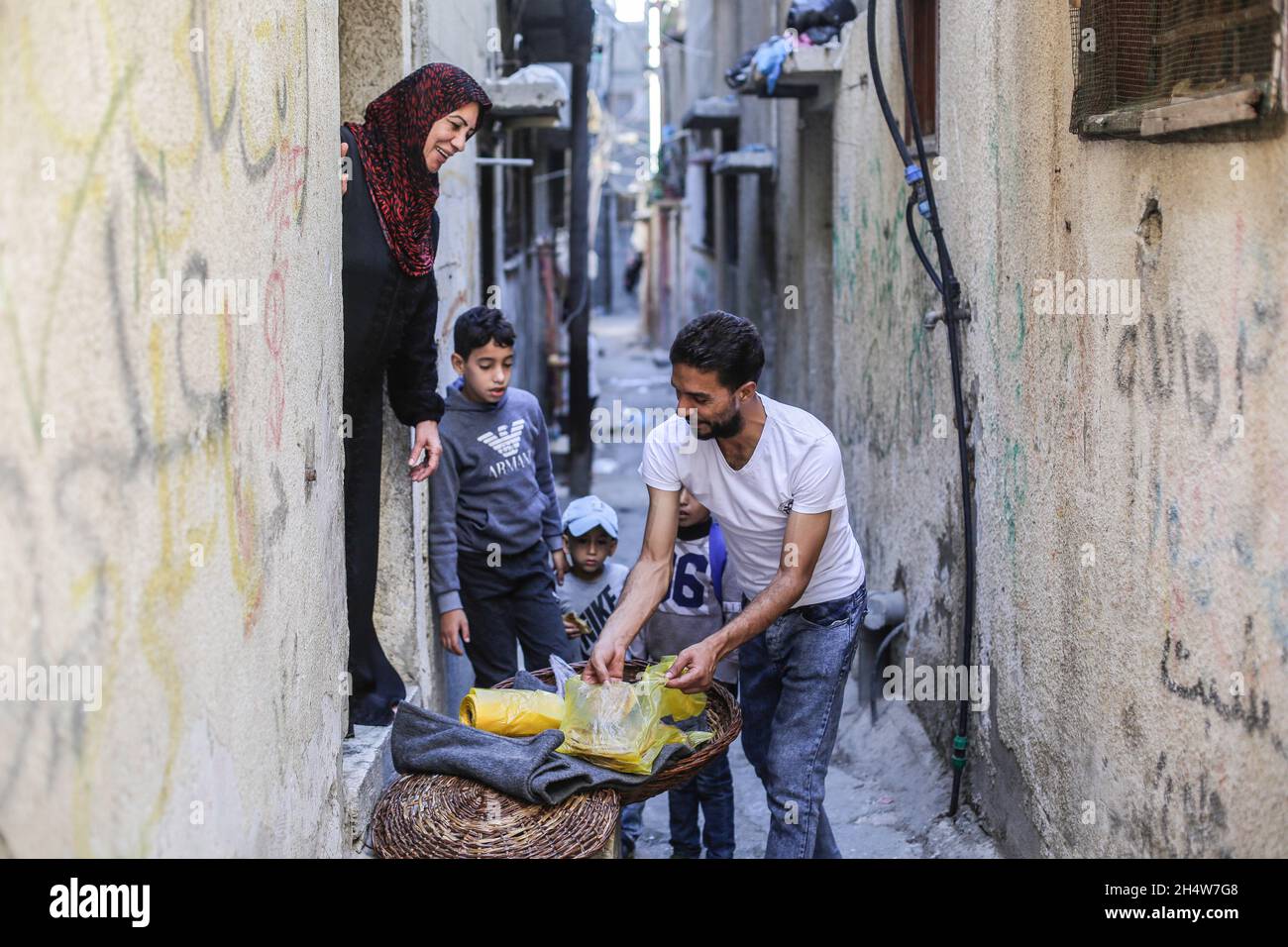 At al shati refugee camp hi-res stock photography and images - Alamy