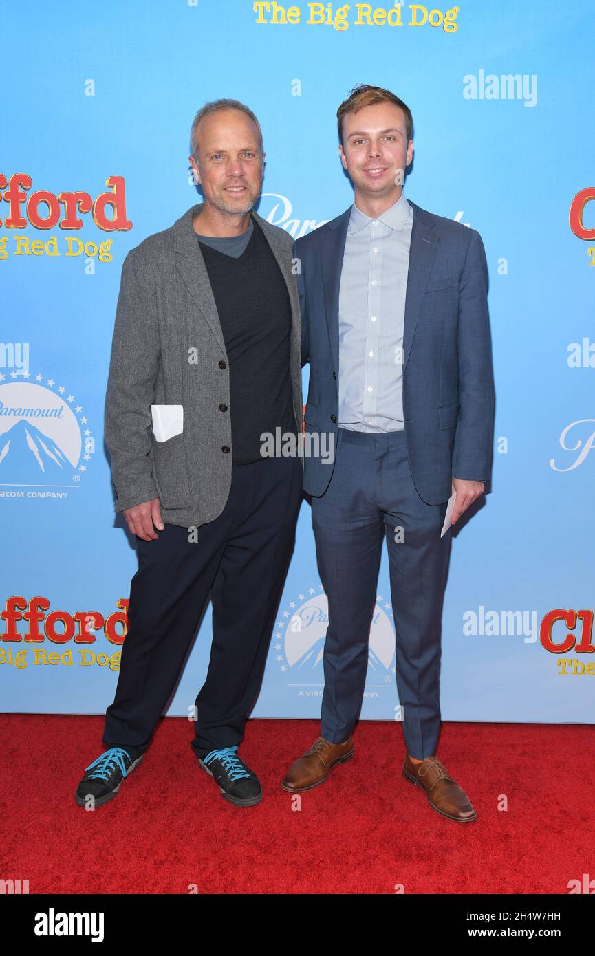 New York, USA. 04th Nov, 2021. (L-R) Jay Scherick and Oliver Scherick ...