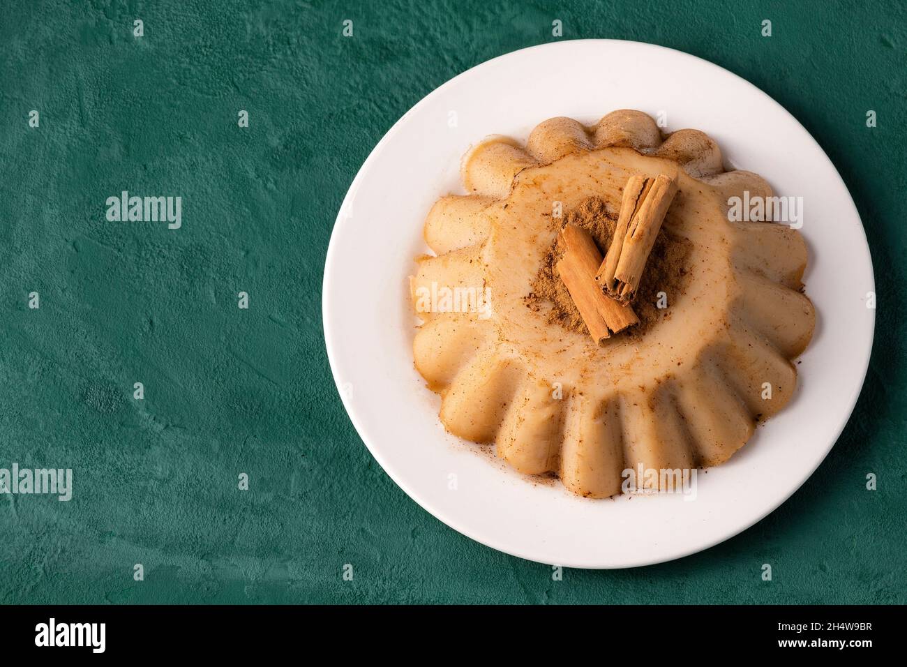 Christmas food south america family hi-res stock photography and images ...