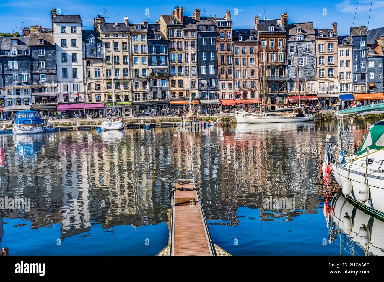 Colorful Marina Boats Yachts Waterfront Reflections Stores Restaurants ...