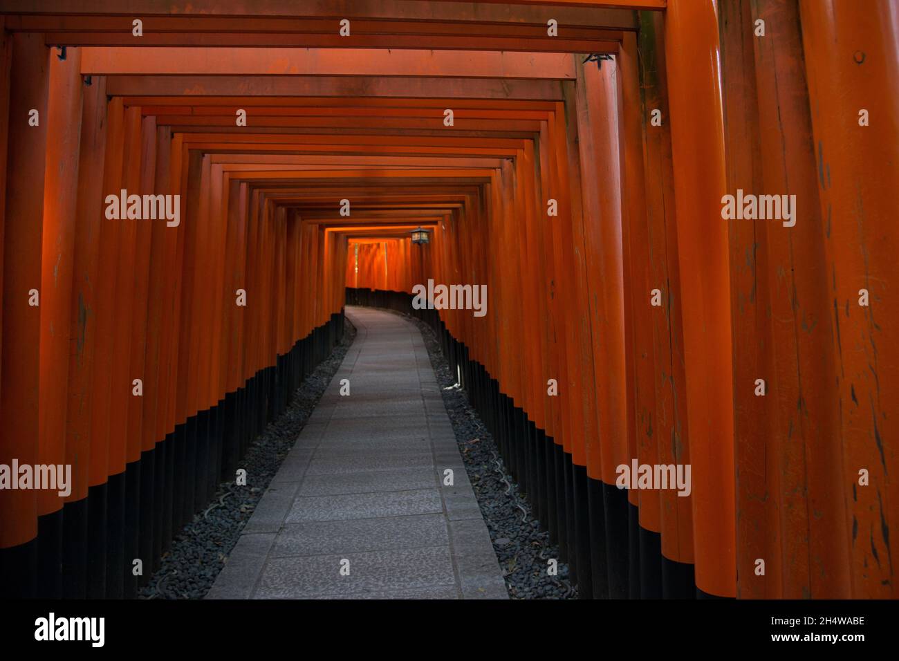Many red gates hi-res stock photography and images - Alamy