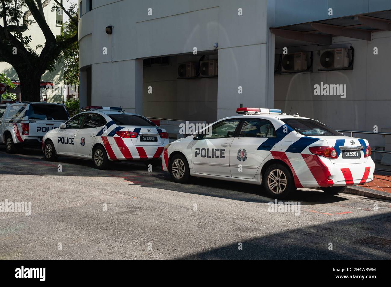 27.10.2021, Singapore, Republic of Singapore, Asia - Police patrol cars ...