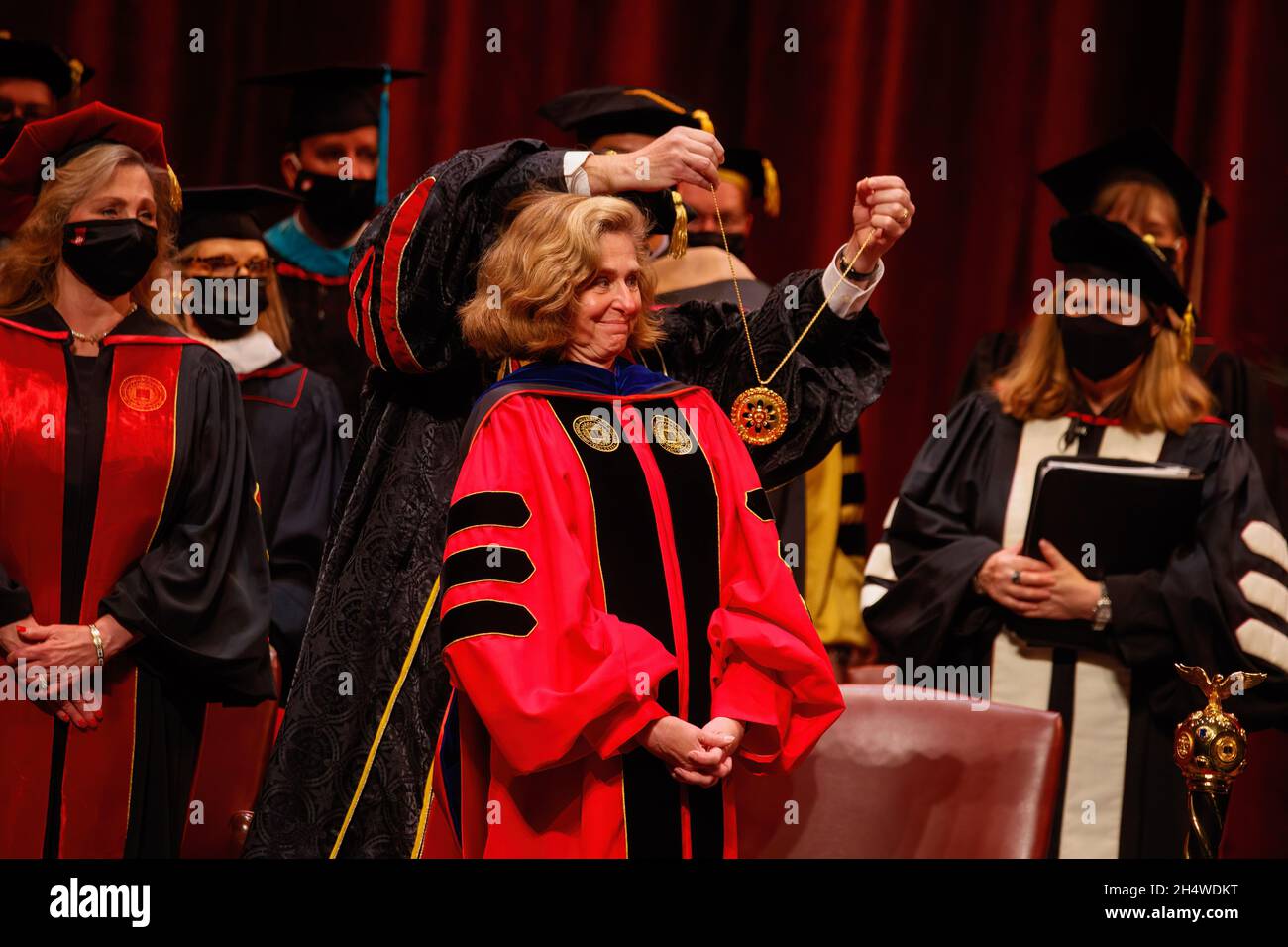Pamela Whitten (C) is inaugurated as the 19th president of Indiana ...